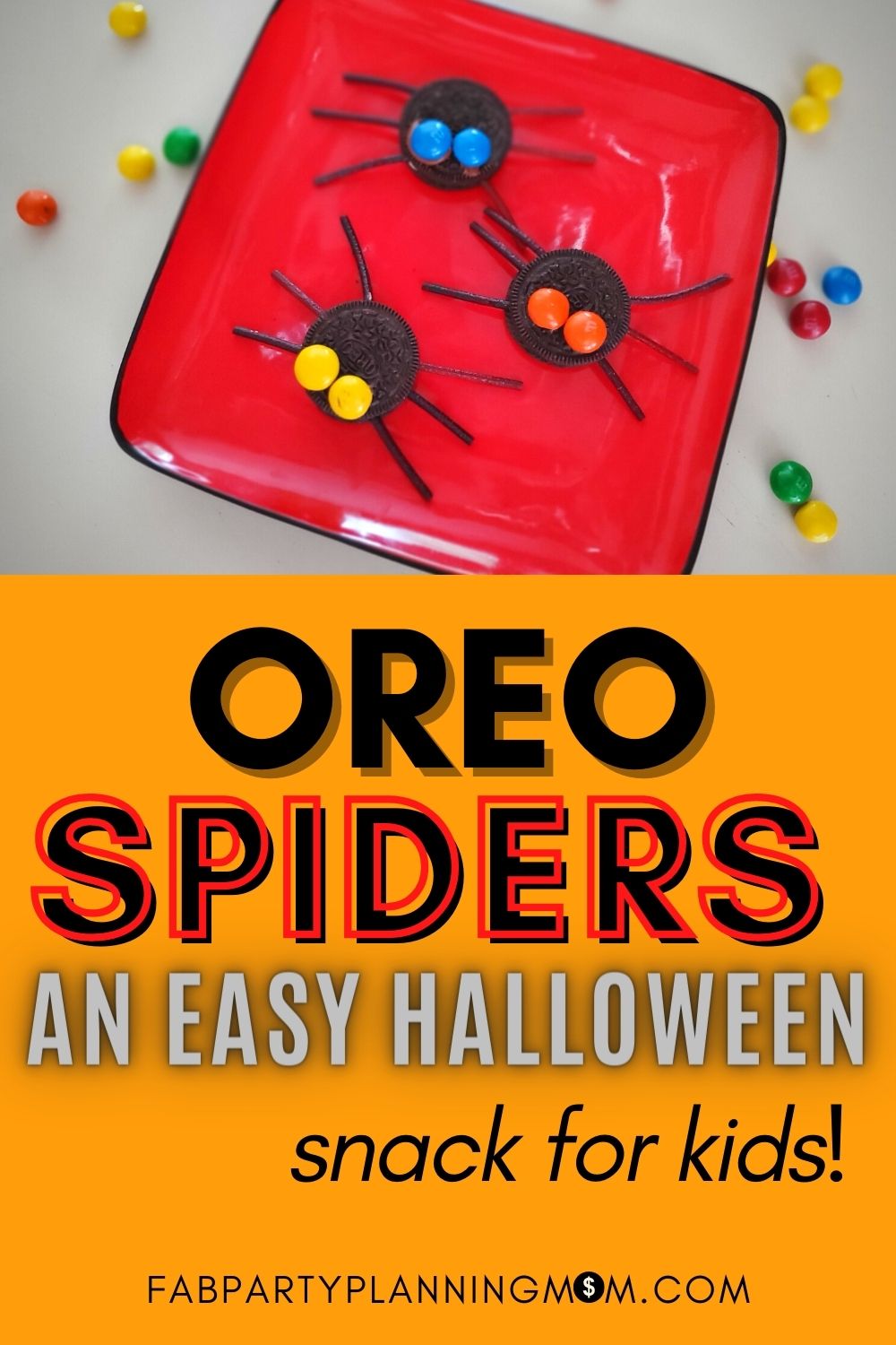 Oreo Spiders - Easy Halloween Snack For Kids - FAB Party Planning Mom